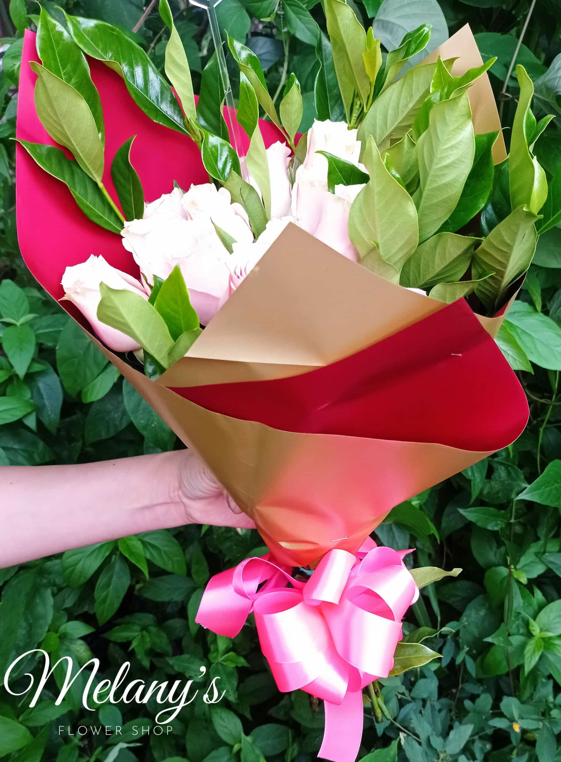 Destiny – Ramo de rosas rosa – Melany's Flower Shop